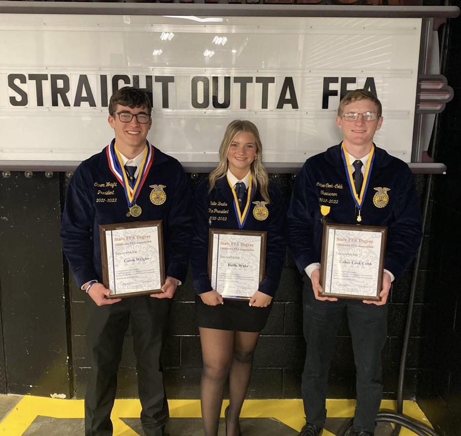 Vian FFA Members earn State FFA Degree - Vian Tenkiller
