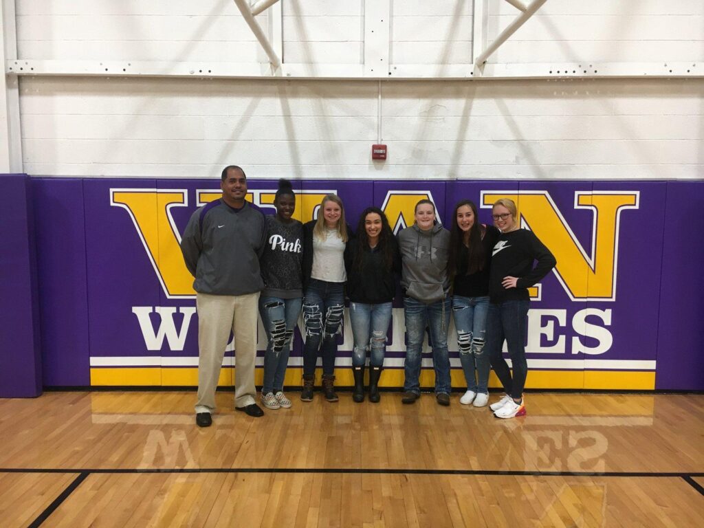 Six Vian Softballers Honored by District - Vian Tenkiller