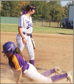 Vian Lady Wolverines go 3-0 in Lady Tiger Shootout, while host Central ...